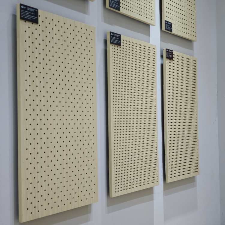 15mm 18mm Thick Micro Perforated Acoustic Panels E1 Grade 0.8 NRC Sound ...
